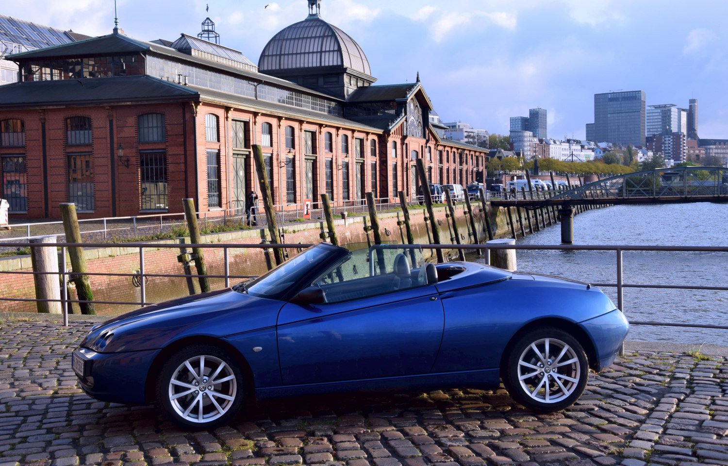 Alfa Romeo Spider technical specifications and fuel economy